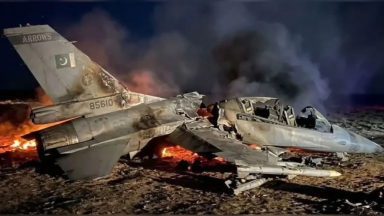 Pakistan fighter jet crashes in Jalalabad, pilot captured: Afghan ...